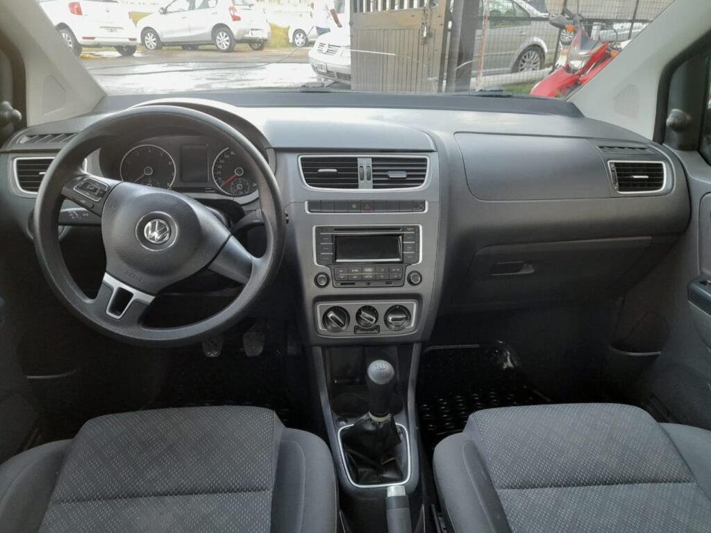 VOLKSWAGEN FOX 1.6 5 PUERTAS – Autonorte Pilar